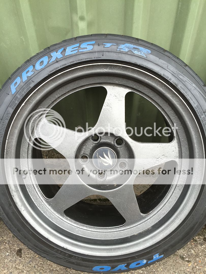 R32 wheels and tyres | GTR Forum